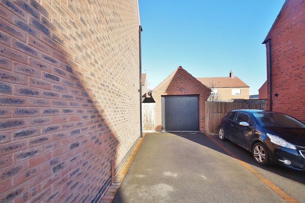 Sedge Road, Coton Park, Rugby - Edward Knight Estate Agents