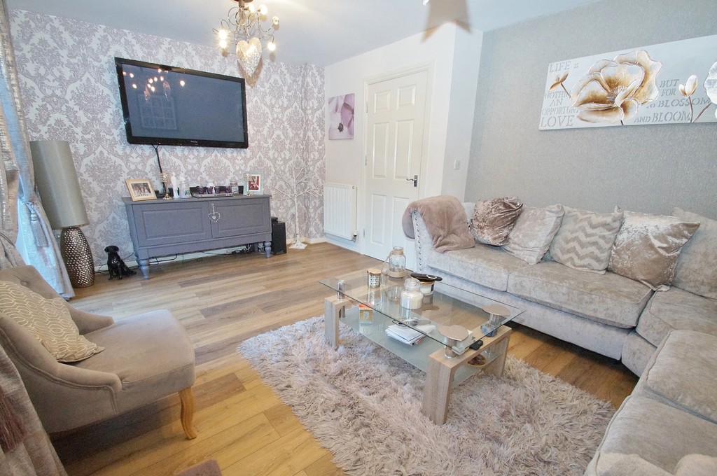 Avocet Close, Coton Park, Rugby - Edward Knight Estate Agents