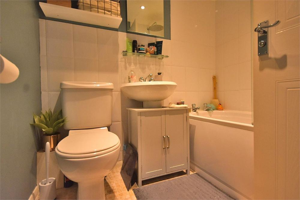 Rochelle Way, NORTHAMPTON - Edward Knight Estate Agents