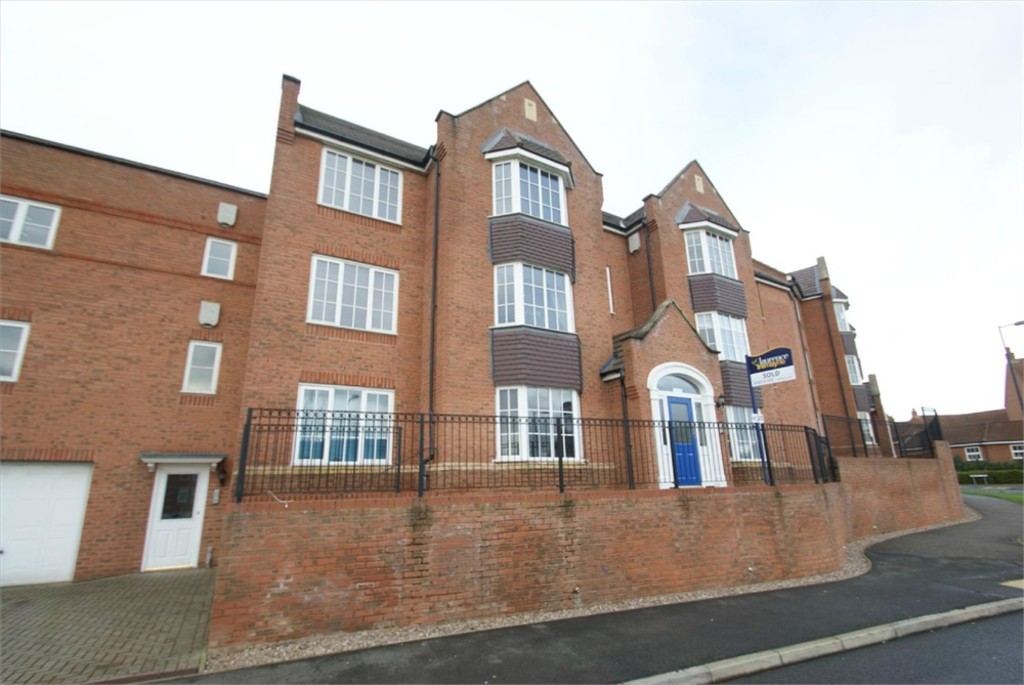 Farnborough Drive, Middlemore, Daventry, Northamptonshire - Edward ...