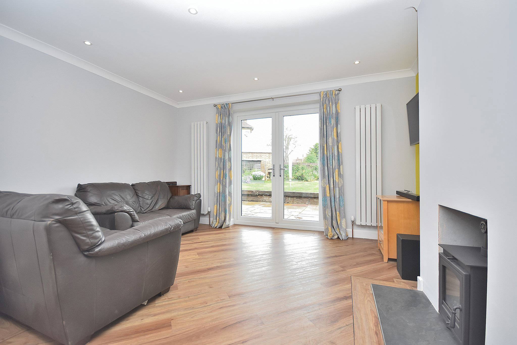 Pembroke Gardens, NORTHAMPTON - Edward Knight Estate Agents