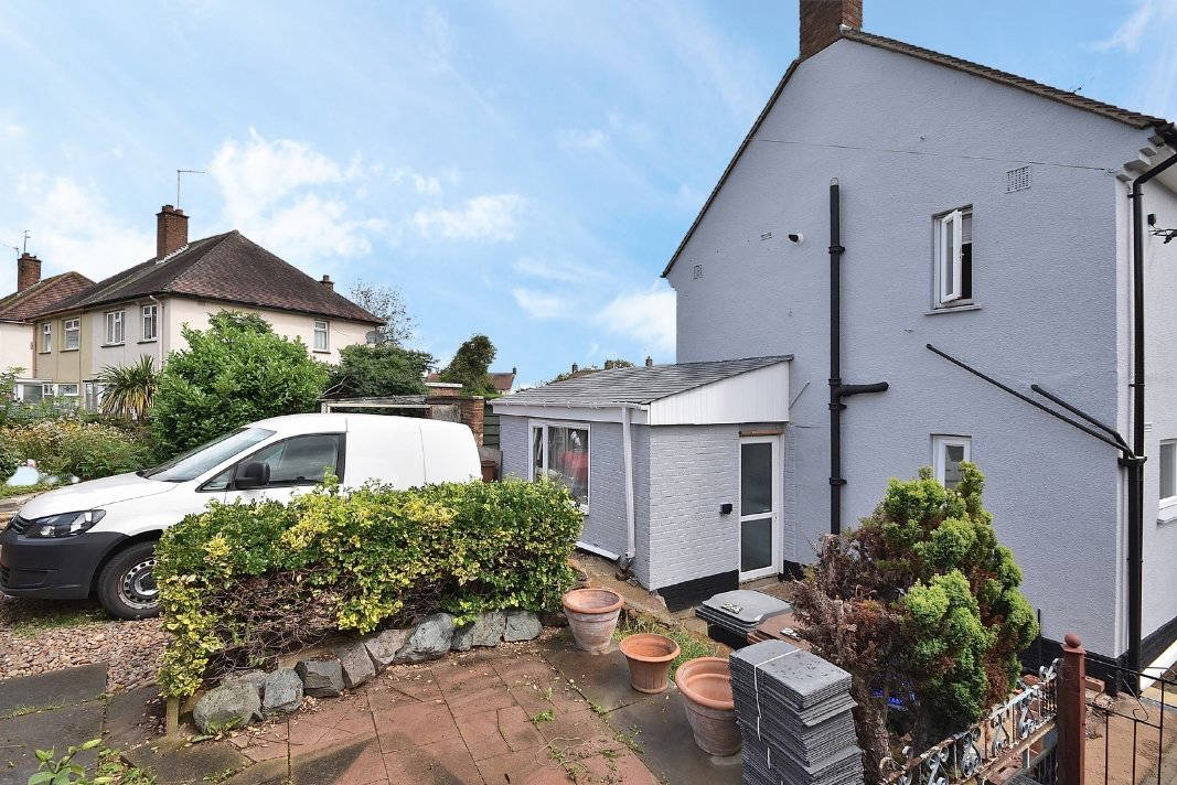 Pembroke Gardens, NORTHAMPTON - Edward Knight Estate Agents
